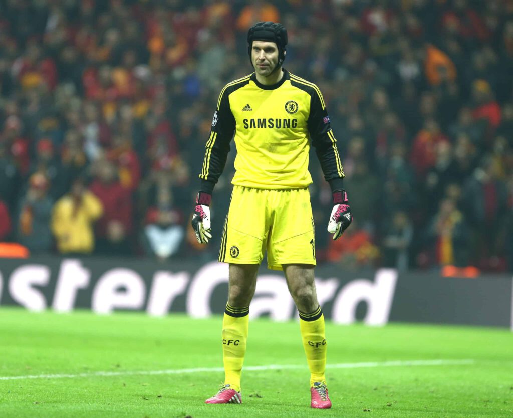 Chelsea great Petr Cech joins ice hockey champions Belfast Giants on ...